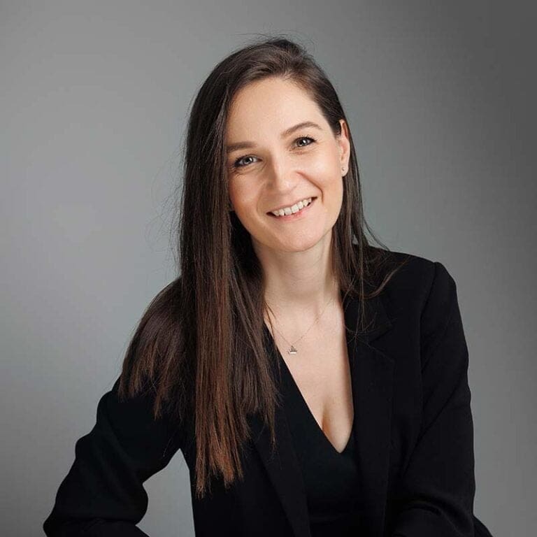 Ruxandra Sima - Leadership Land